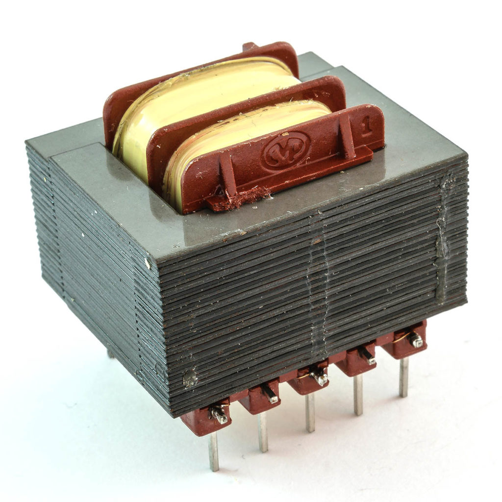 Standard PCB Bobbin-Wound Transformers - Carnhill Group